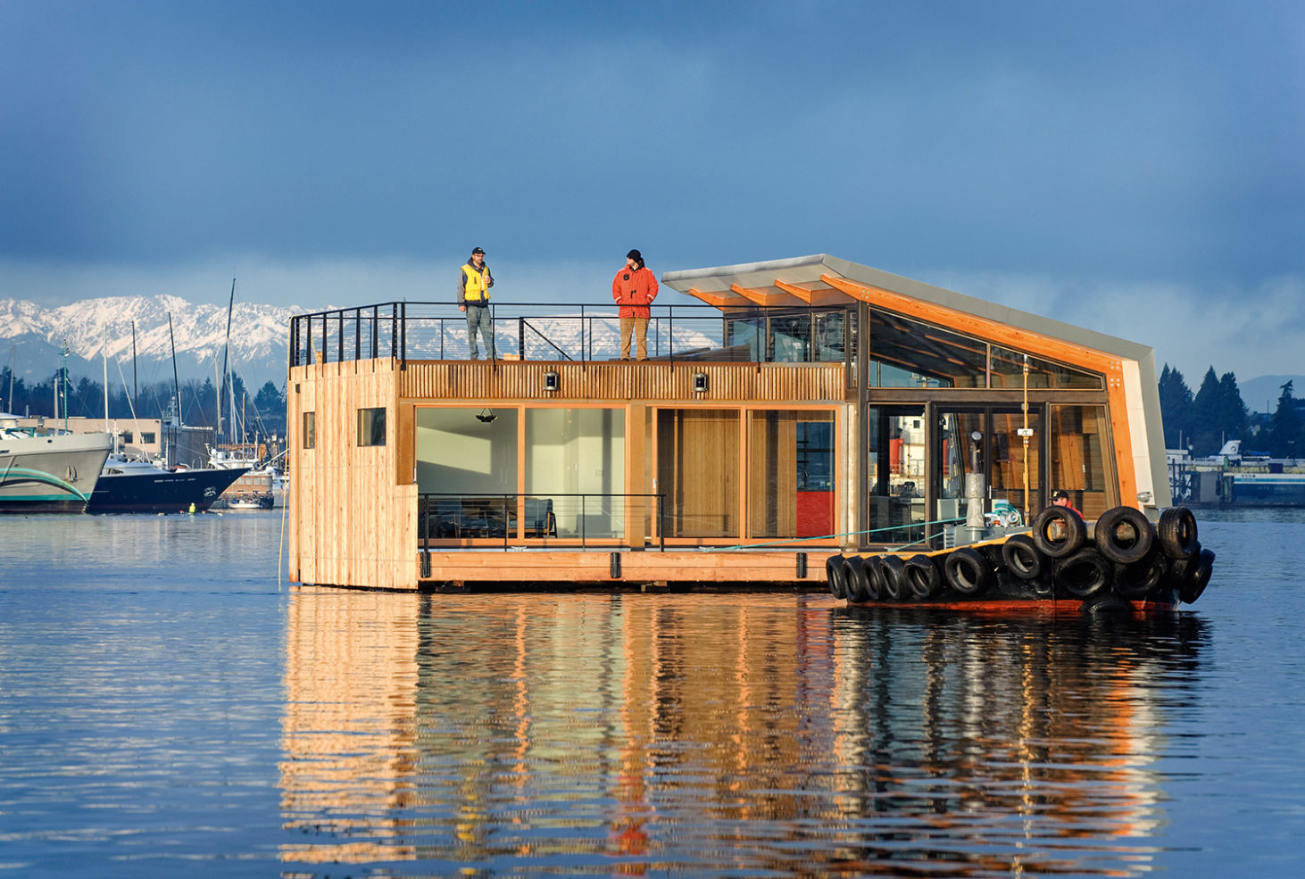 Nomadic homes: radical designs for life on the move