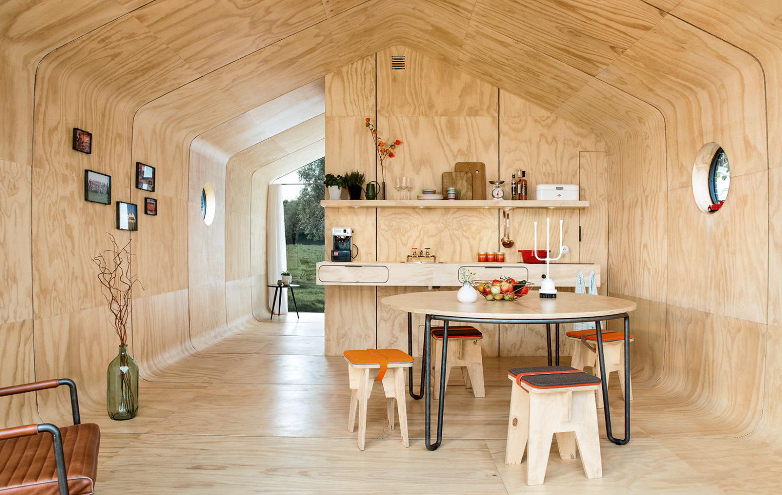 Nomadic homes: radical designs for life on the move