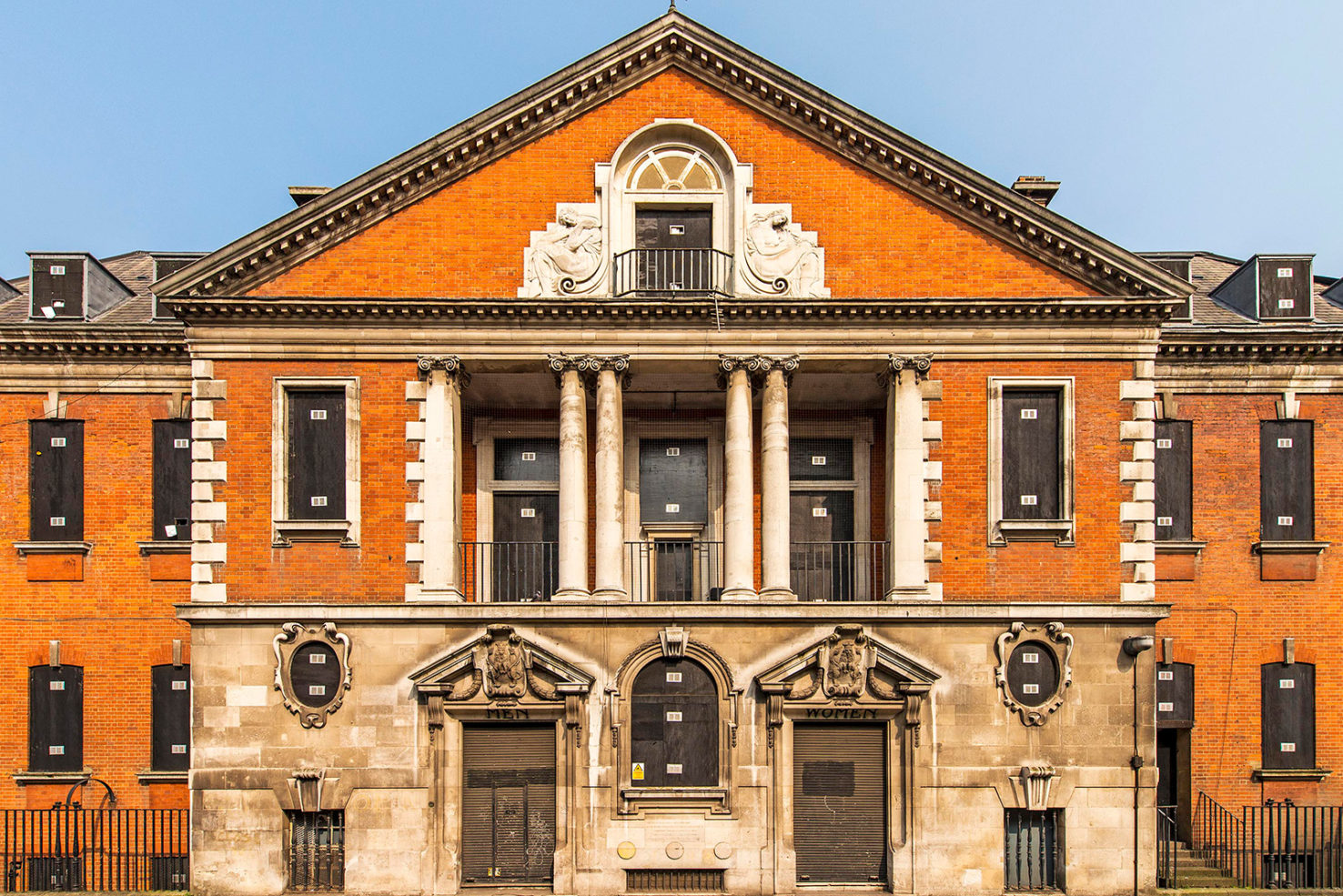London's Haggerston Baths to be turned into a multi-use work and retail hub