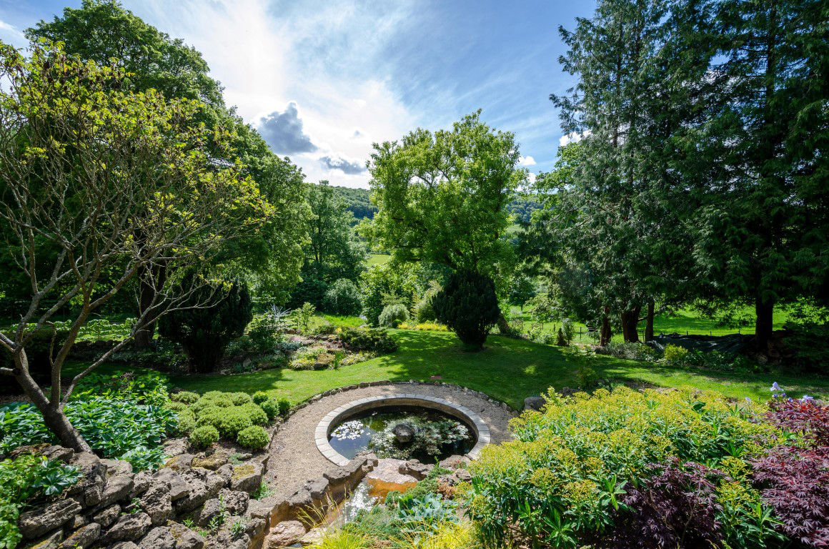 A Bath manor house apartment hits the market for £2.75m