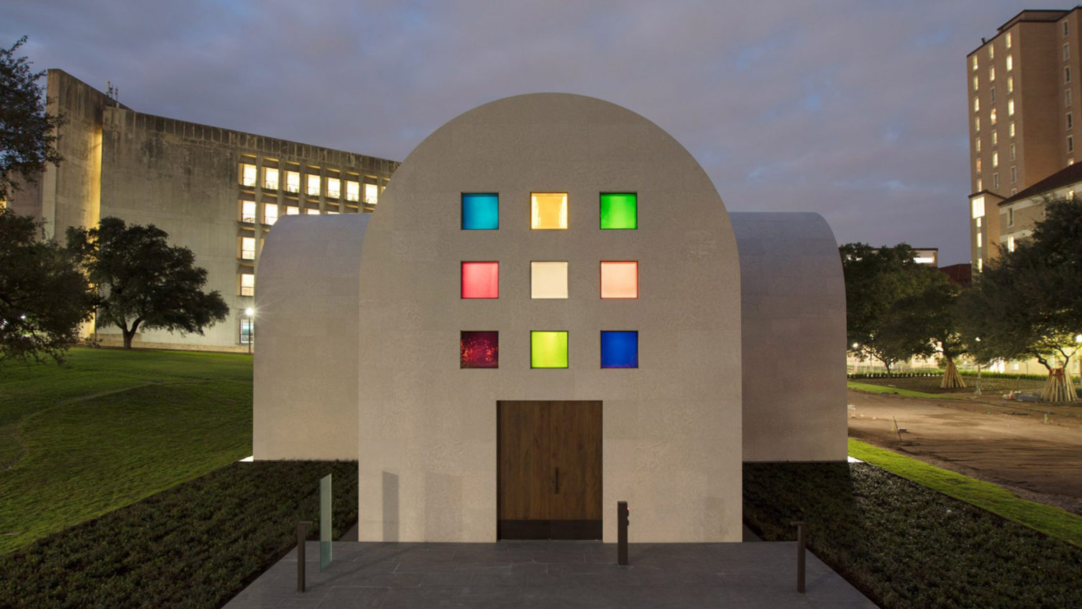 Ellsworth Kelly’s posthumous rainbow pavilion opens in Austin