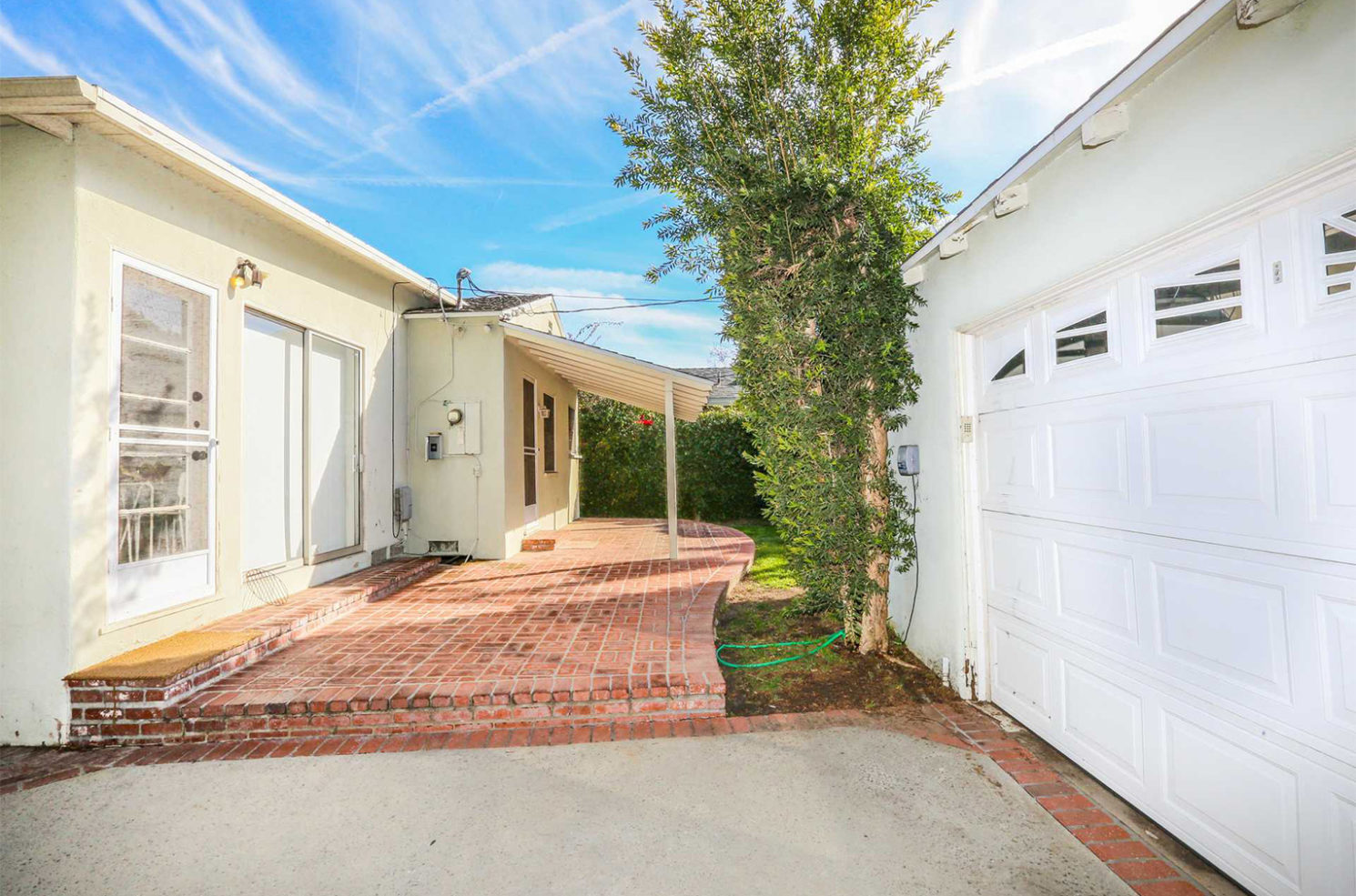 Pulp Fiction house lists for $1.4m