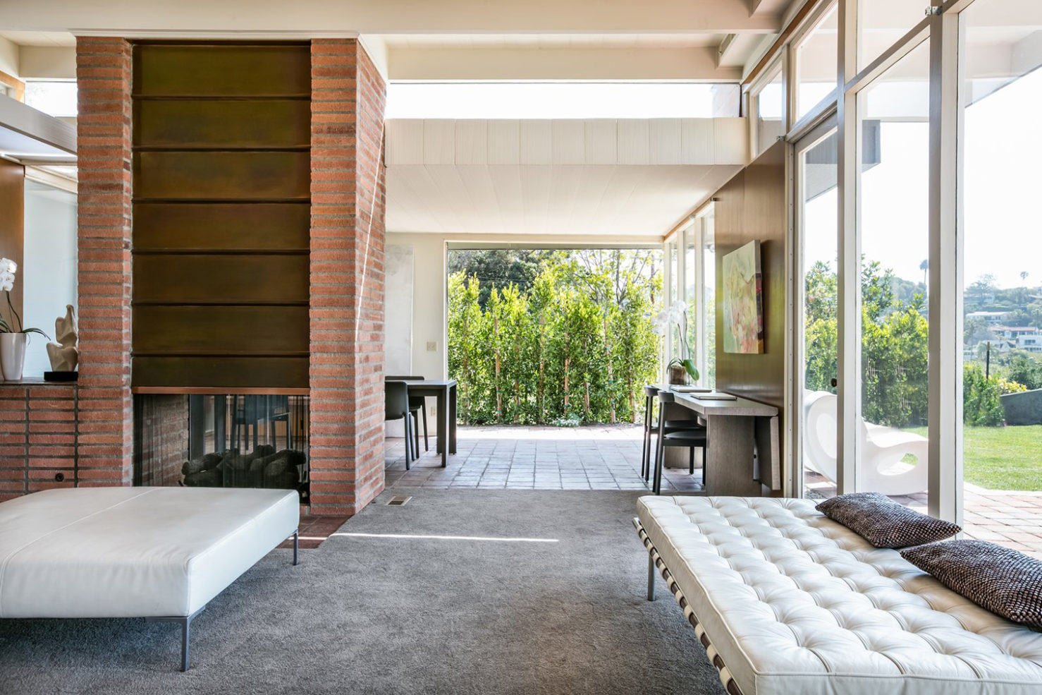 Experimental Case Study house in LA lists for $10m