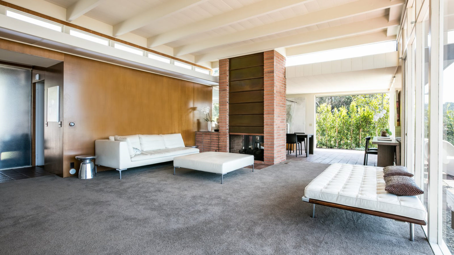 Experimental Case Study house in LA lists for $10m