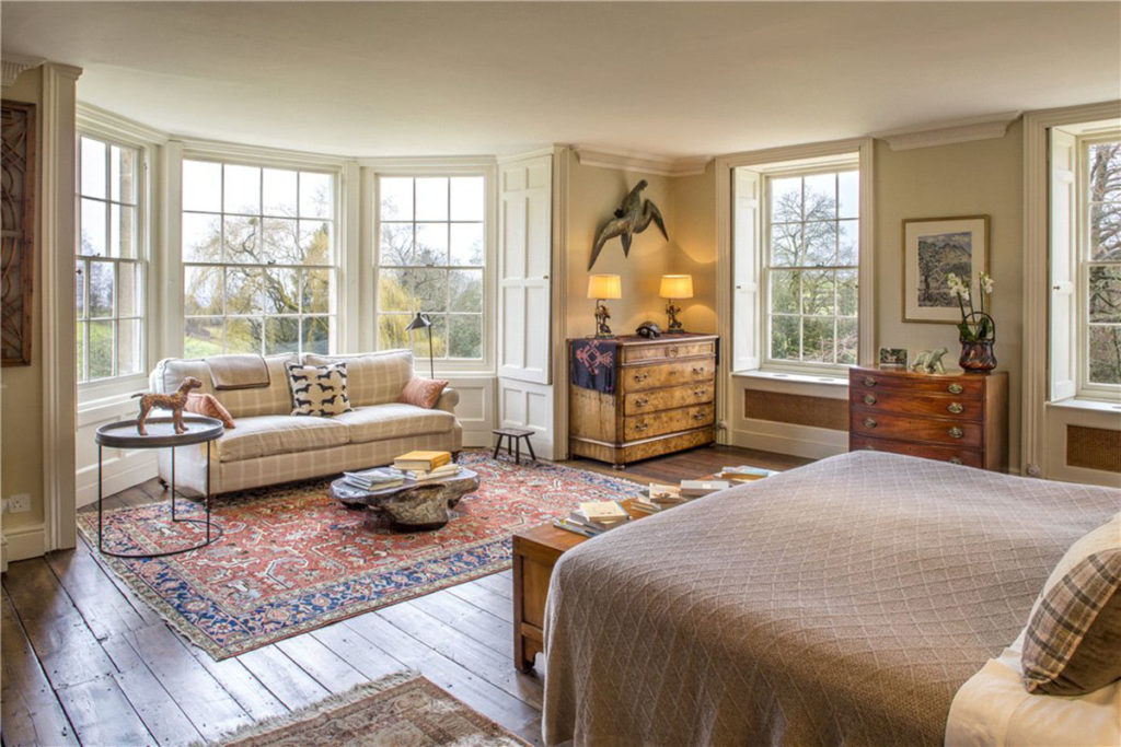 Evelyn Waugh's Gloucestershire home goes on the market for £3m
