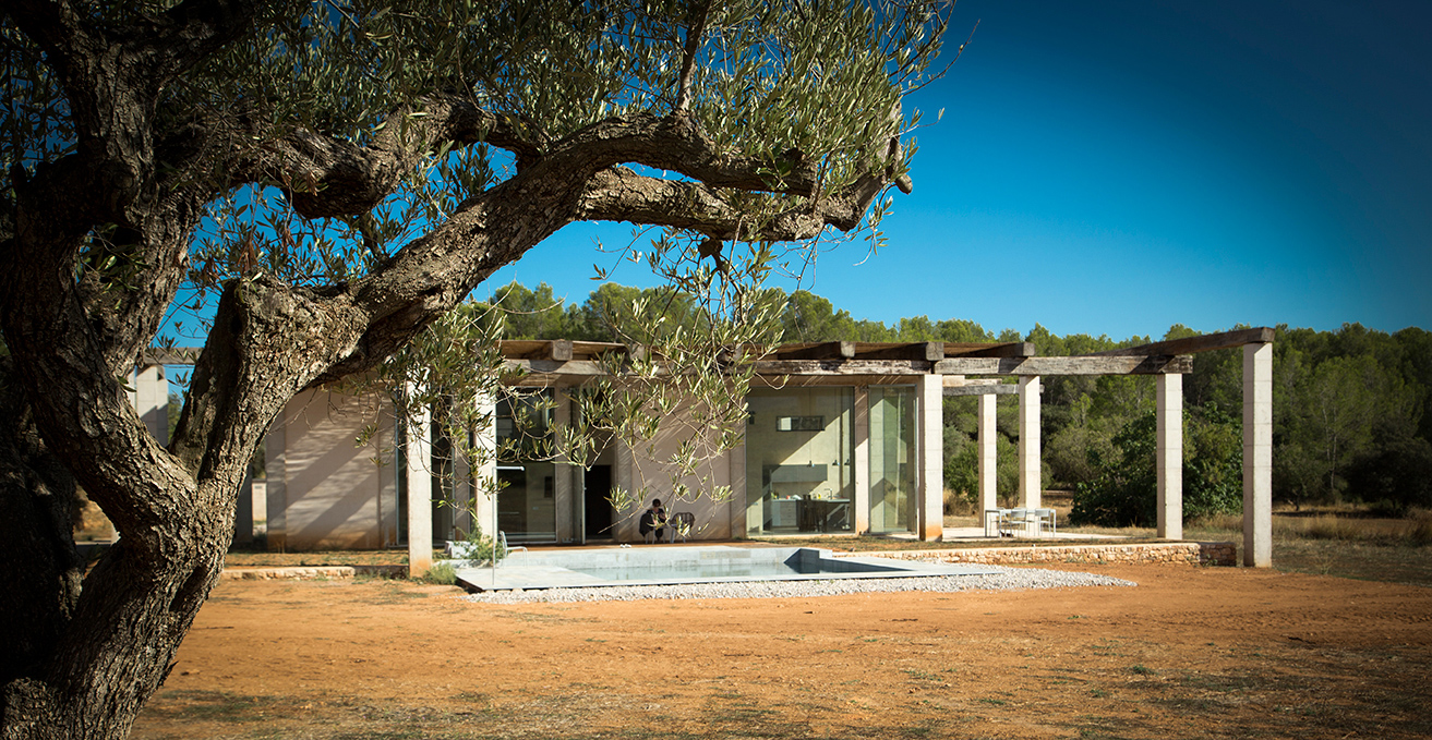 Holiday home of the week: artist Xander Spronken’s Spanish retreat