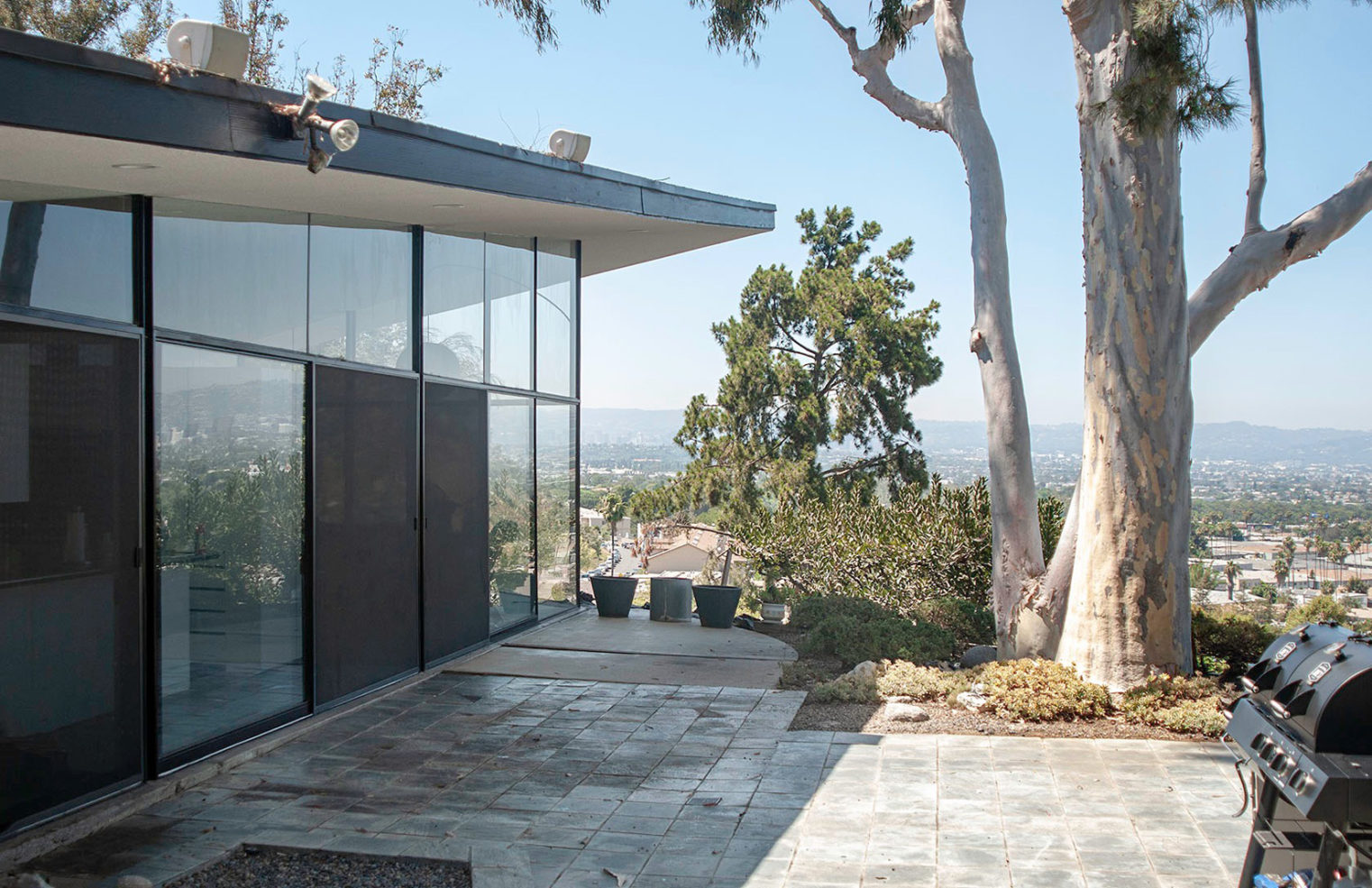 A 1958 midcentury classic by Ray Kappe lists for $2.2m