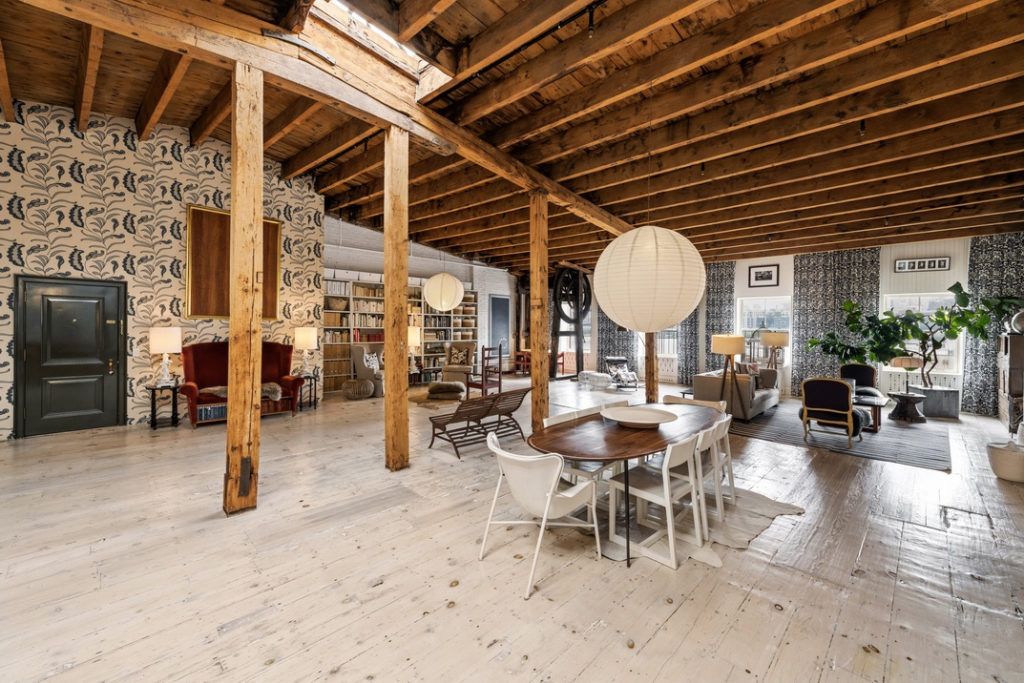 Manhattan ‘ship house’ filled with rental lofts lists for $13m - The Spaces