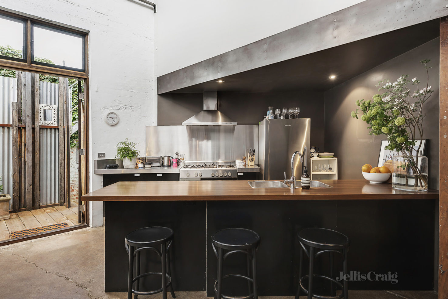 Vast Melbourne warehouse conversion heads to the auction block - The Spaces