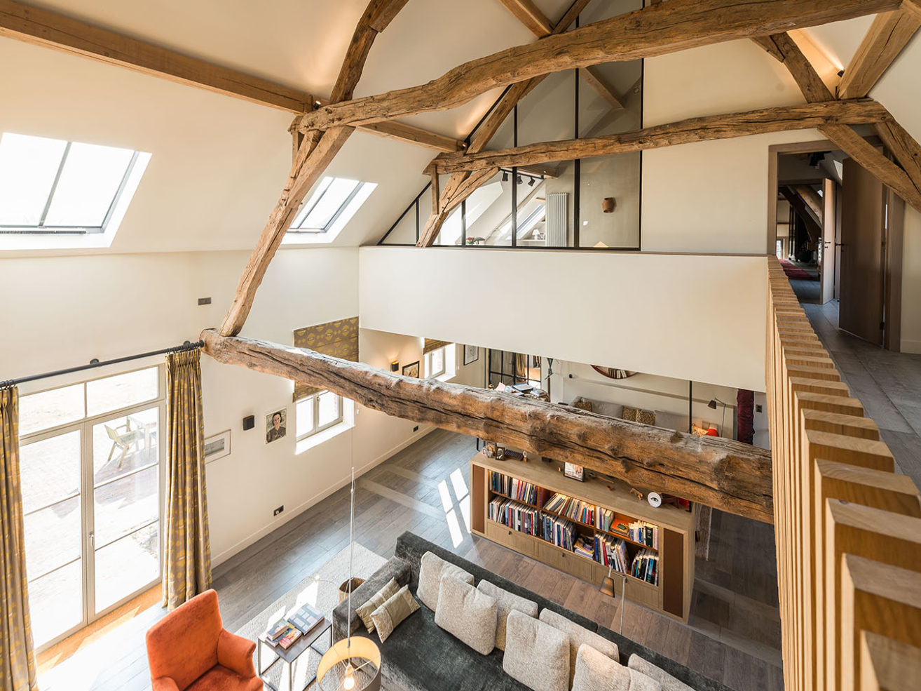 Revamped Belgian farmhouse has a colourful twist - The Spaces