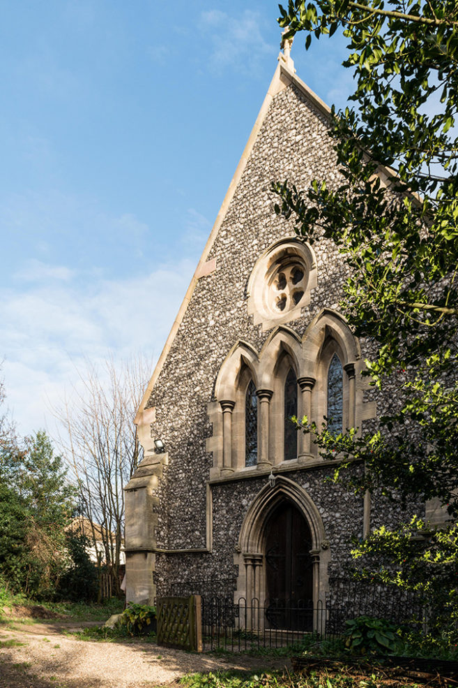 Go inside a dramatic Gothic church conversion in the UK’s Kent - The Spaces