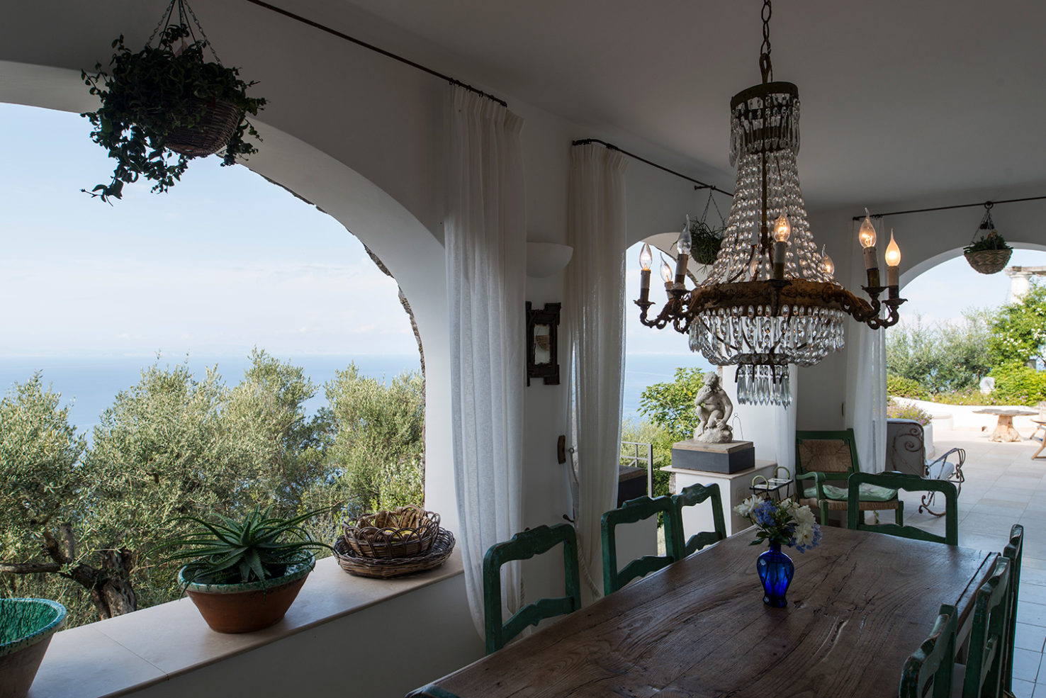 A clifftop villa with sea views hits the market on the island of Capri ...