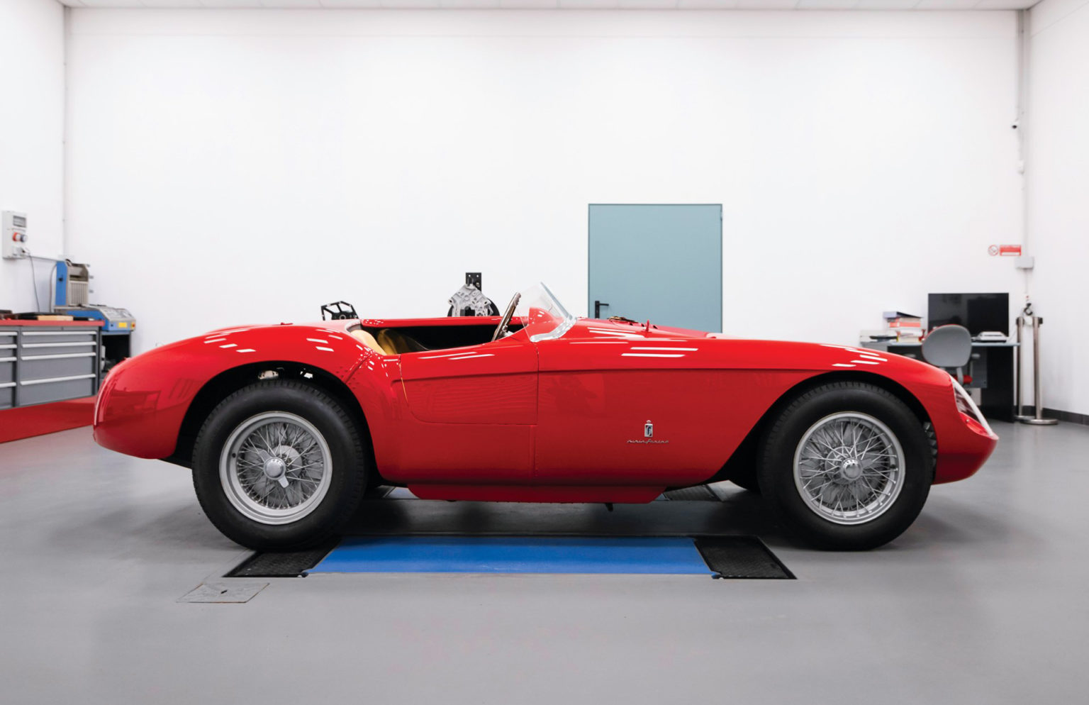 Ultra-rare Ferrari 500 Mondial Spider by Pininfarina is up for auction ...
