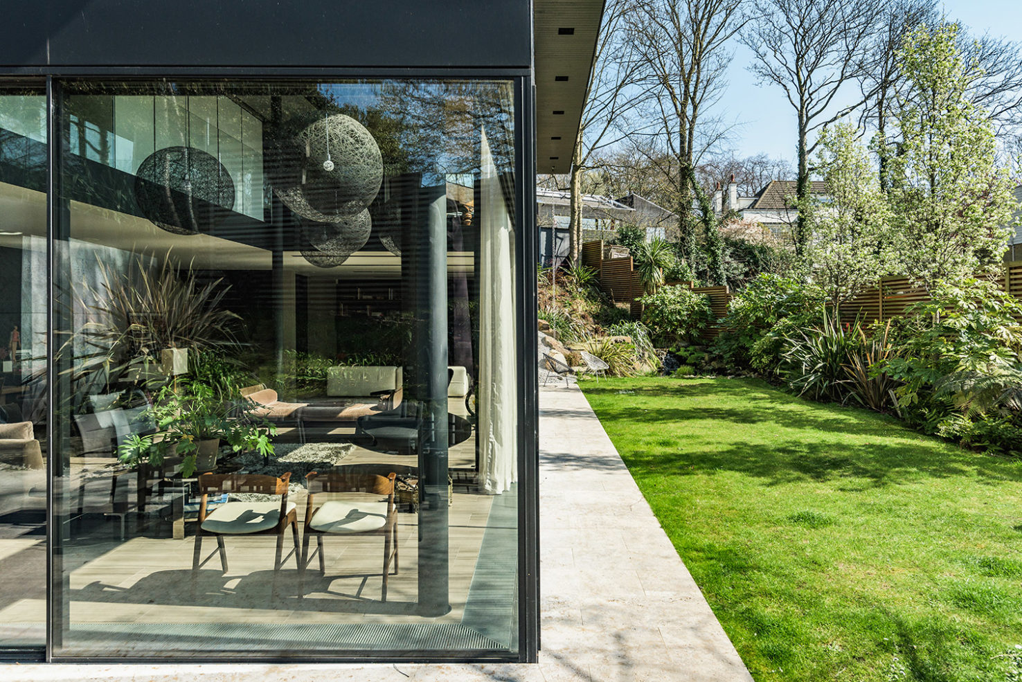 A hillside home in London’s Highgate lists for £9.95m - The Spaces