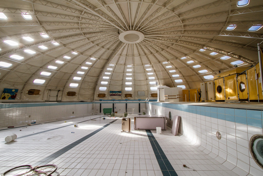 France’s abandoned ‘sunflower’ pools are photographed by Diane Dufraisy ...