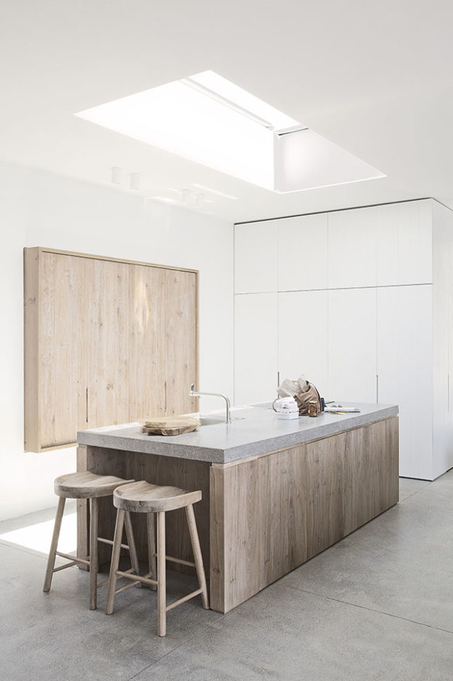 Contemporary Cycladic living on the Greek island of Syros - The Spaces