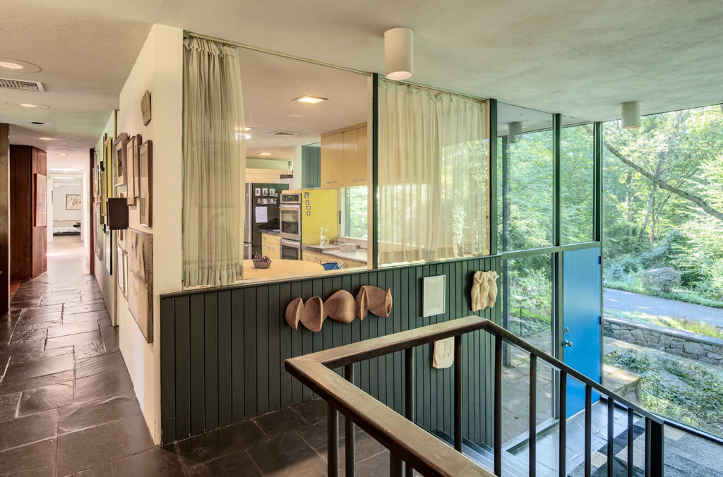 Richard Neutra’s Corwin House hits the market for the first time ever ...
