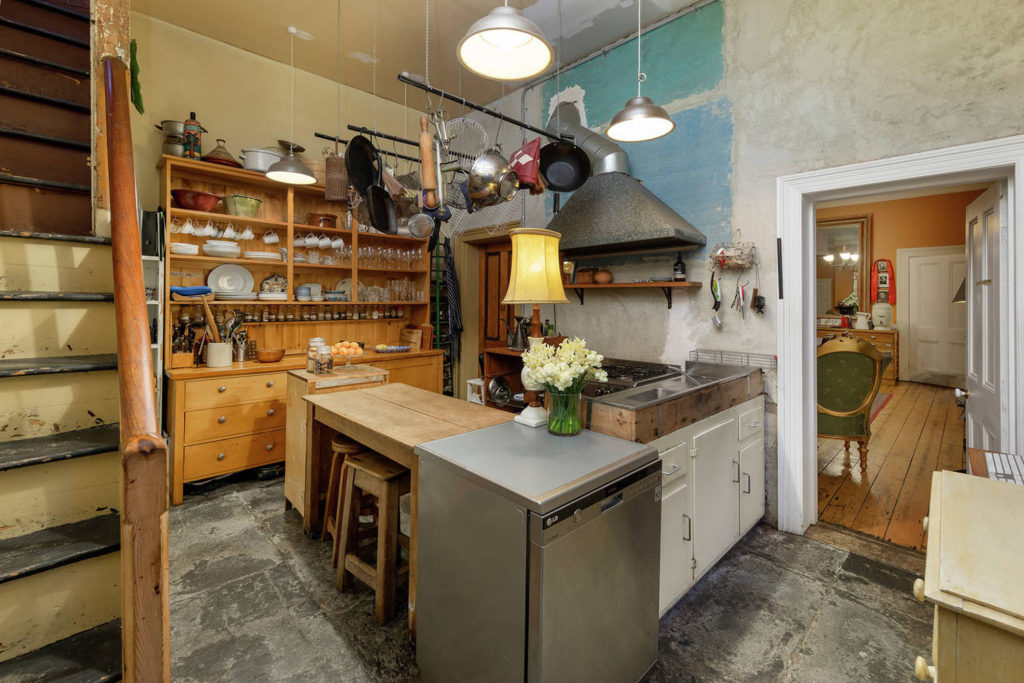 Melbourne landmark the Brooklyn Arts Hotel is for sale - The Spaces