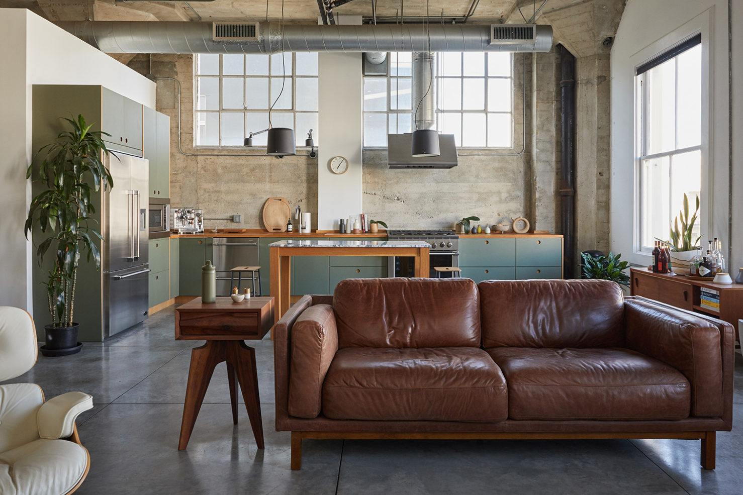 A desert-inspired loft hits the market in Los Angeles for $668k - The ...