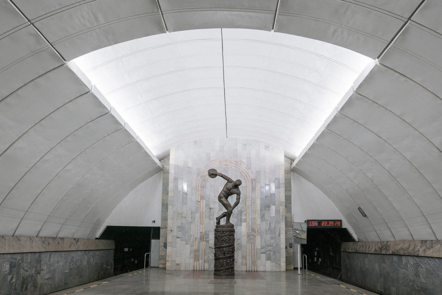 Discover the grandeur of the subterranean Soviet Metro system - The Spaces