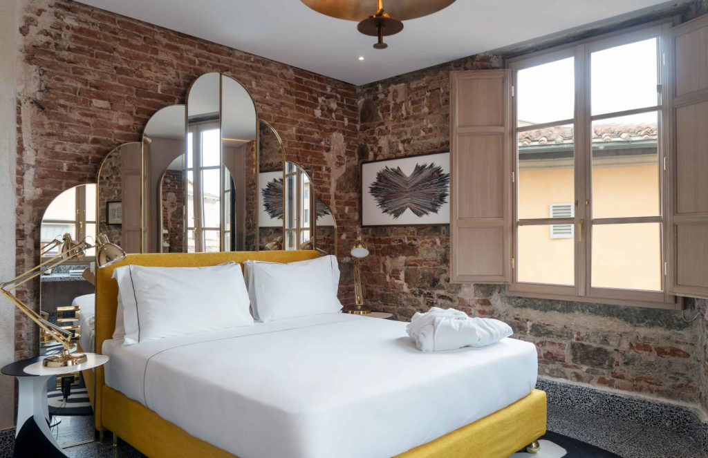 Florence’s Hotel Calimala is a classic palazzo with modern touches ...