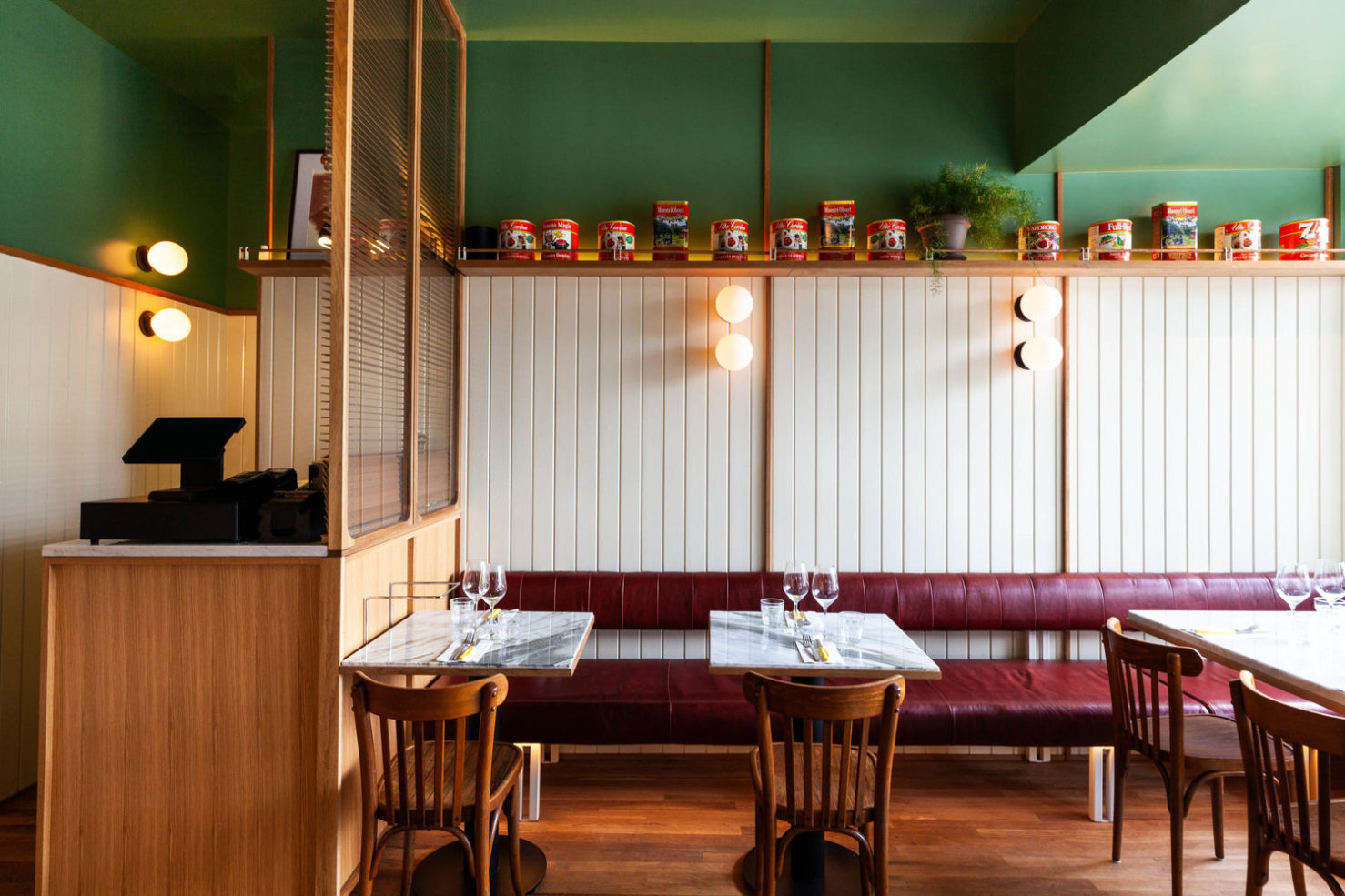 Montreal’s Vesta restaurant is a 1970s inspired pizzeria - The Spaces
