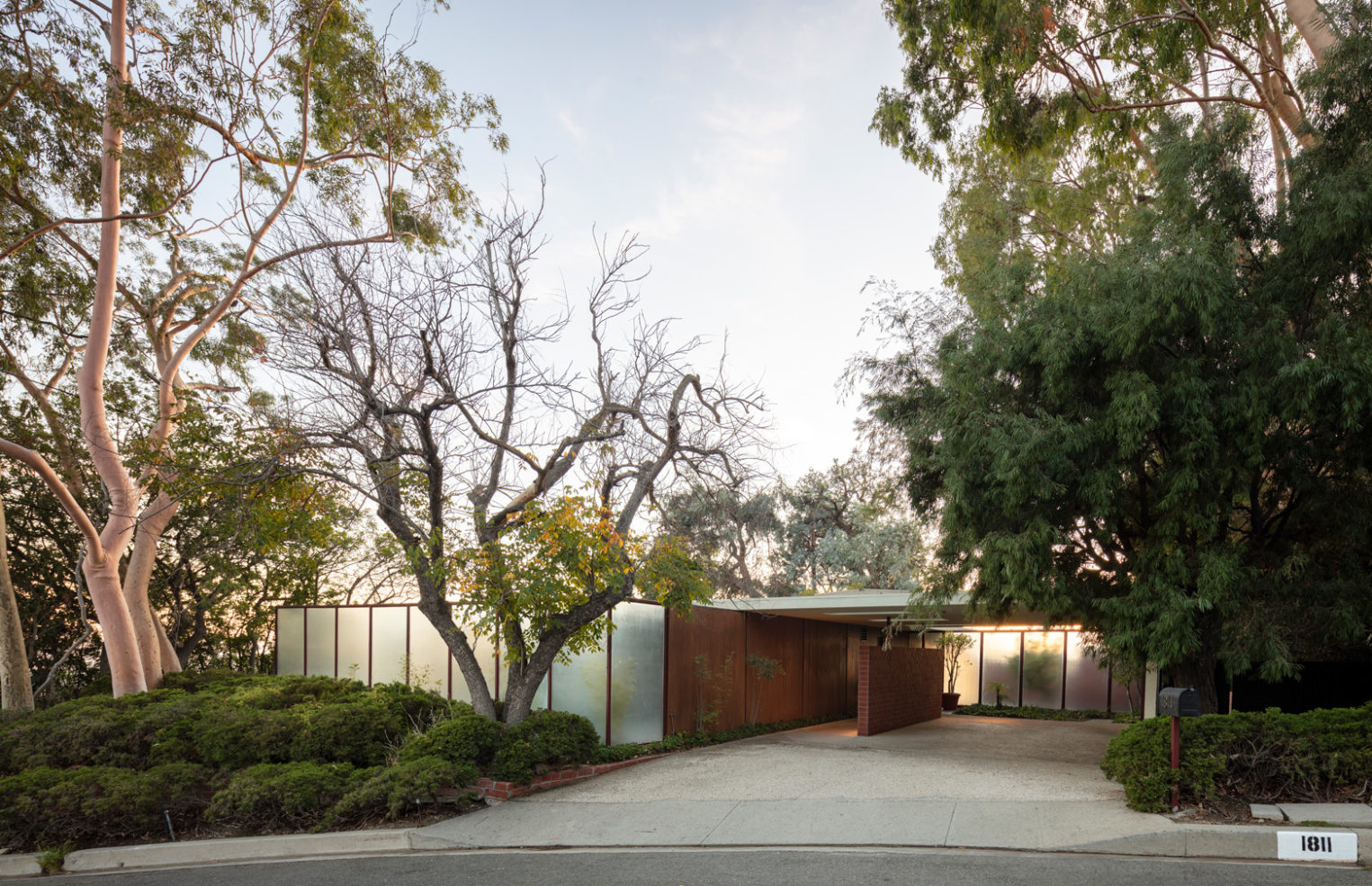 A landmark Case Study House hits the market in LA’s Bel Air - The Spaces