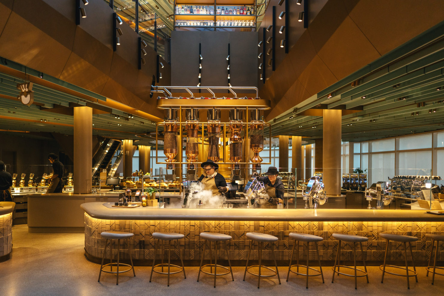 Chicago welcomes the world's biggest Starbucks - The Spaces