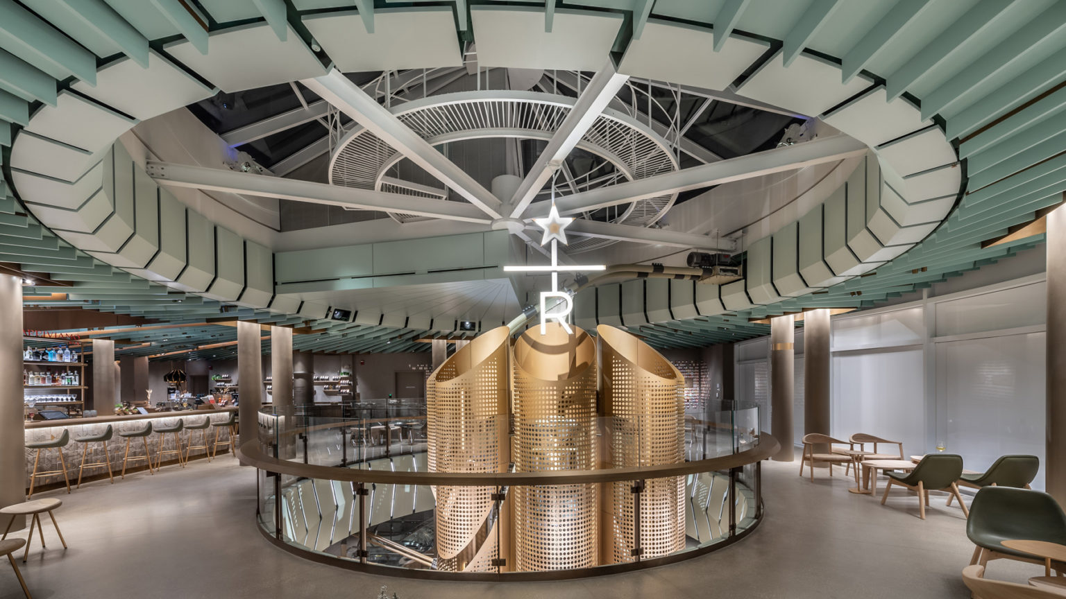 Chicago welcomes the world's biggest Starbucks - The Spaces