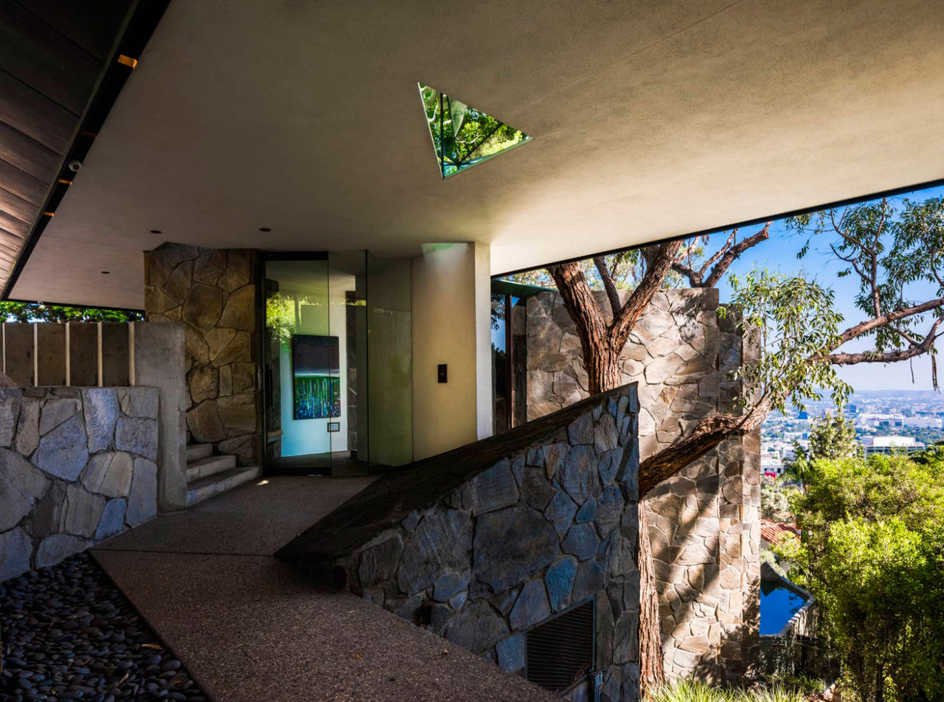 John Lautner’s iconic Wolff Residence is for sale - The Spaces