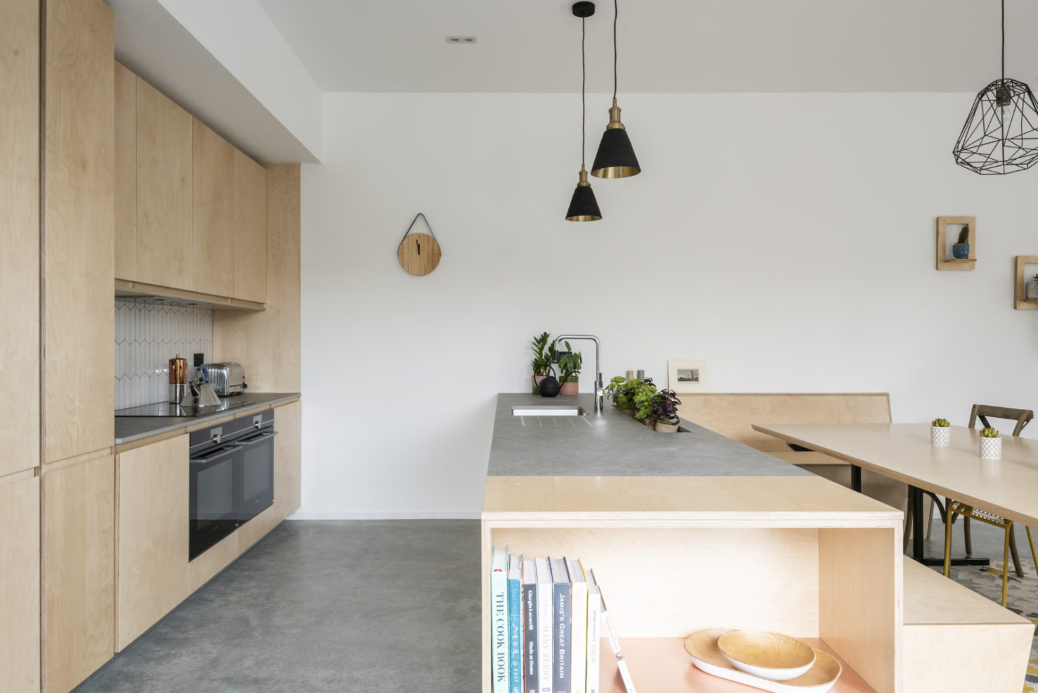 Coastal Kent retreat Flint House has black patterned brickwork - The Spaces