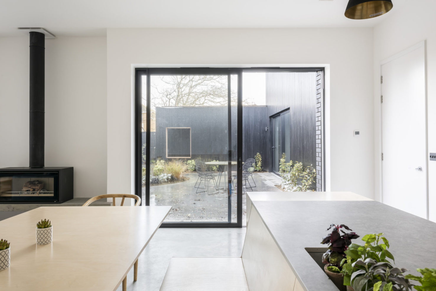 Coastal Kent retreat Flint House has black patterned brickwork - The Spaces