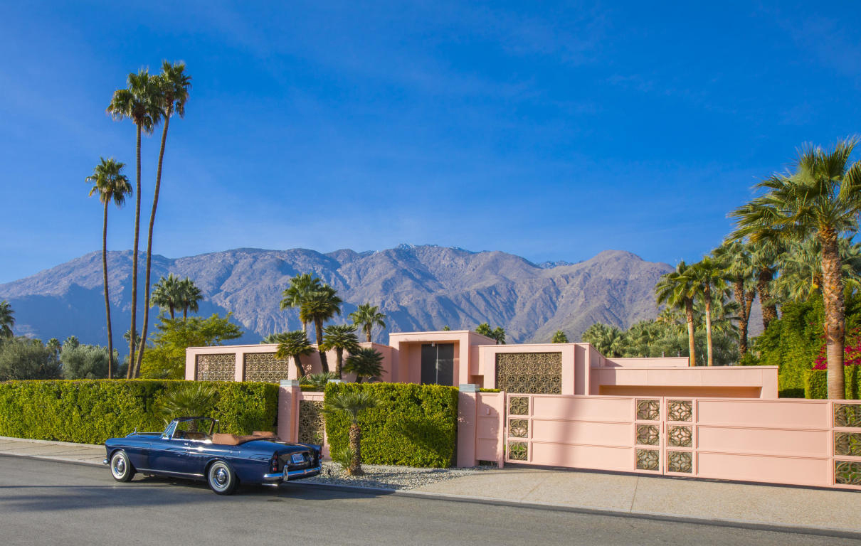 An all-pink house by Albert Frey hits the market in Palm Springs - The ...