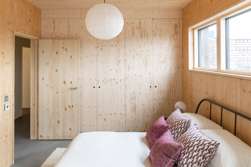 East London’s Button Factory Lofts blend rustic and industrial finishes ...