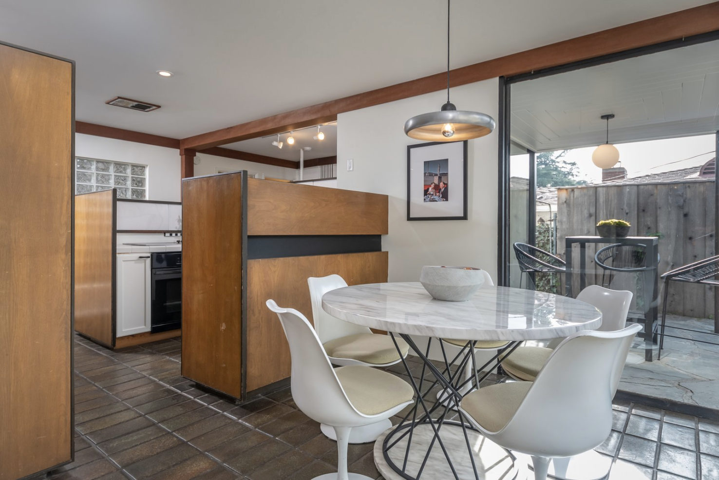 Pierre Koenig’s experimental Squire House is for sale in California ...