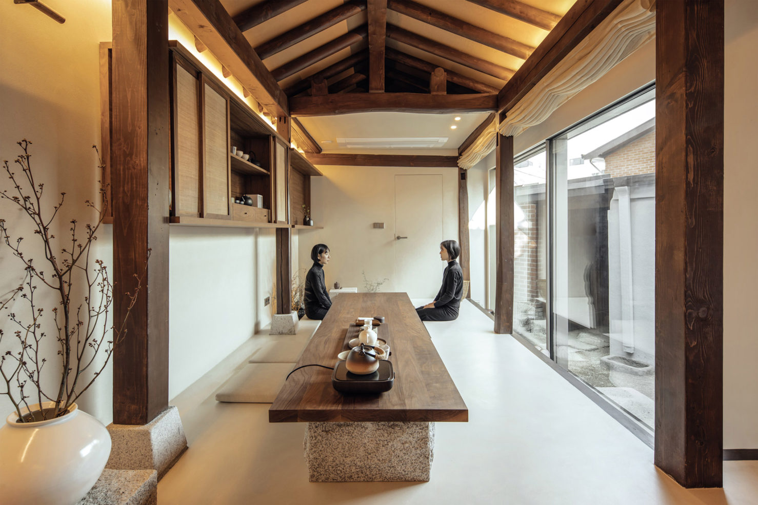 One-room hotels that rethink the hospitality experience - The Spaces