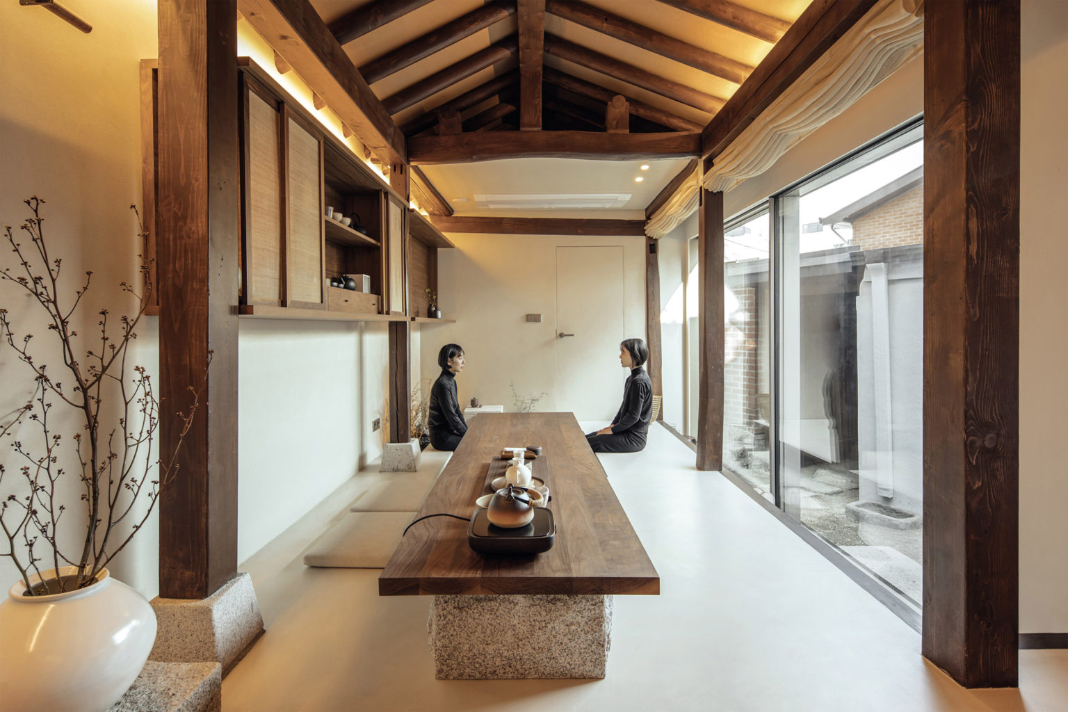 One-room hotels that rethink the hospitality experience - The Spaces