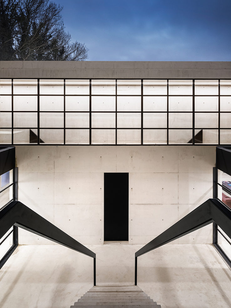 Go inside Warwickshire’s brutalist ‘Ghost House’ – yours for £2.5m ...