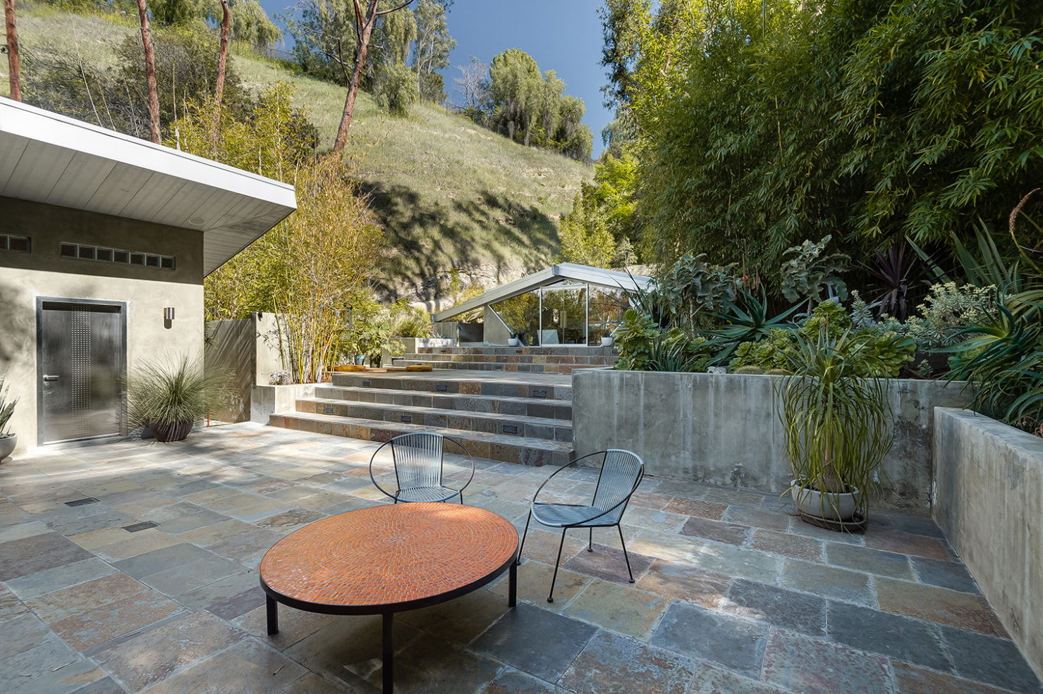 Harry Gesner’s 1960 Triangle House is for sale in Los Angeles - The Spaces