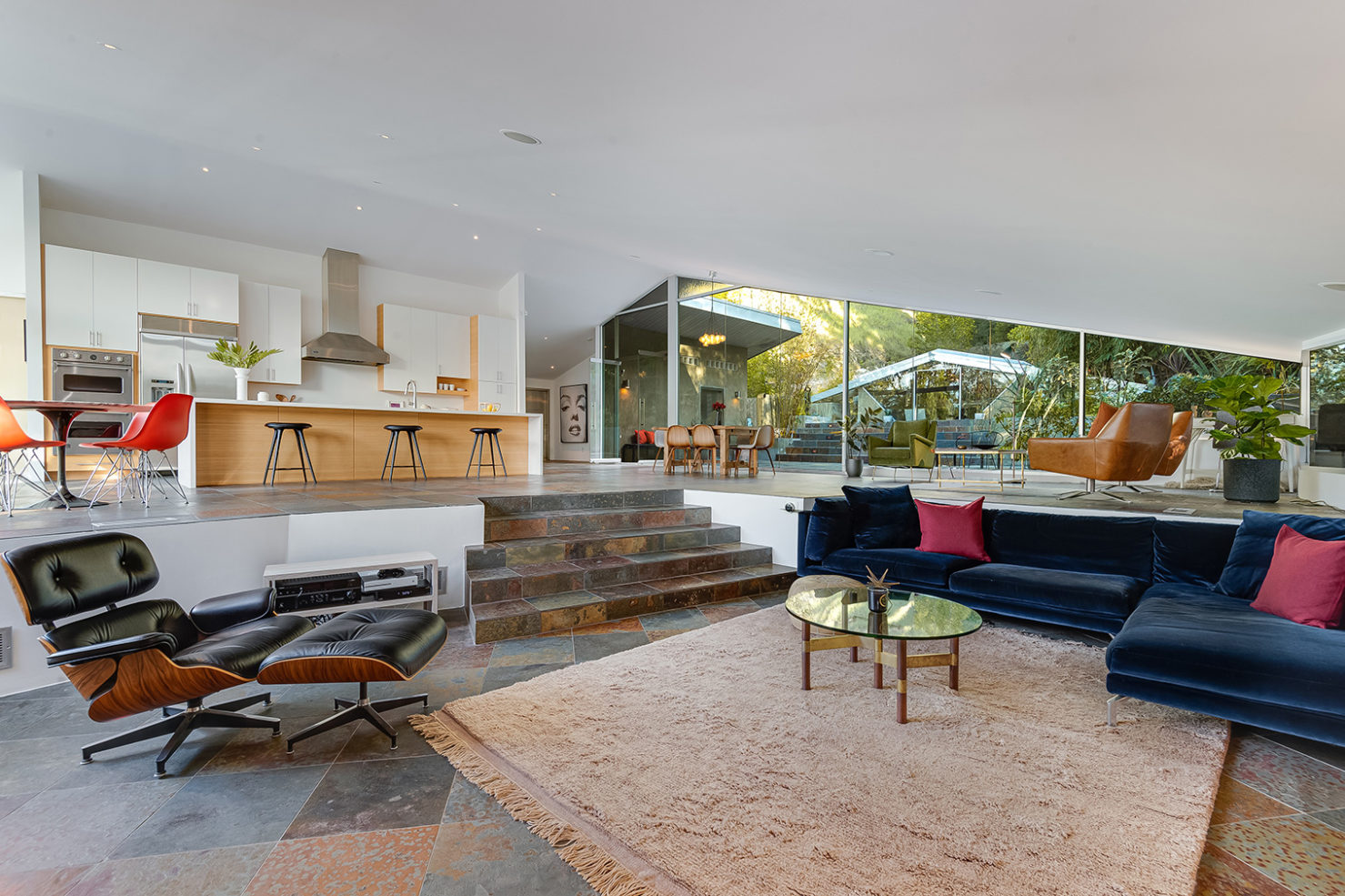 Harry Gesner’s 1960 Triangle House is for sale in Los Angeles - The Spaces