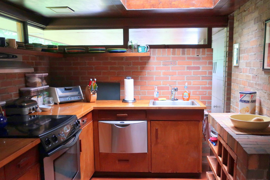 Frank Lloyd Wright’s Goetsch-Winckler House lists for $479k - The Spaces