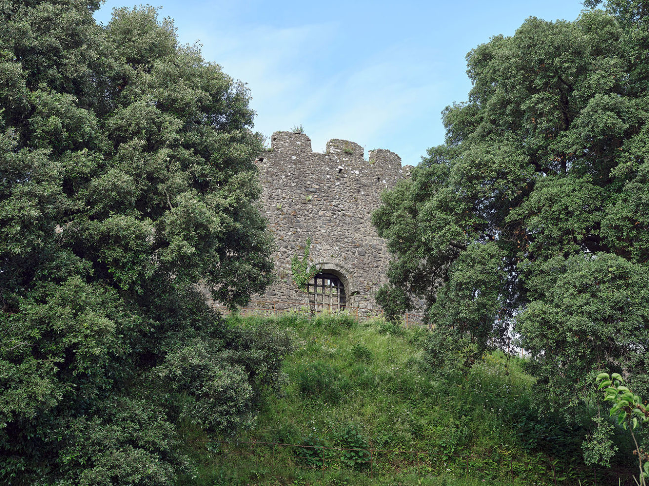 House of Hackney transforms Cornwall’s Castle of Trematon into a ...