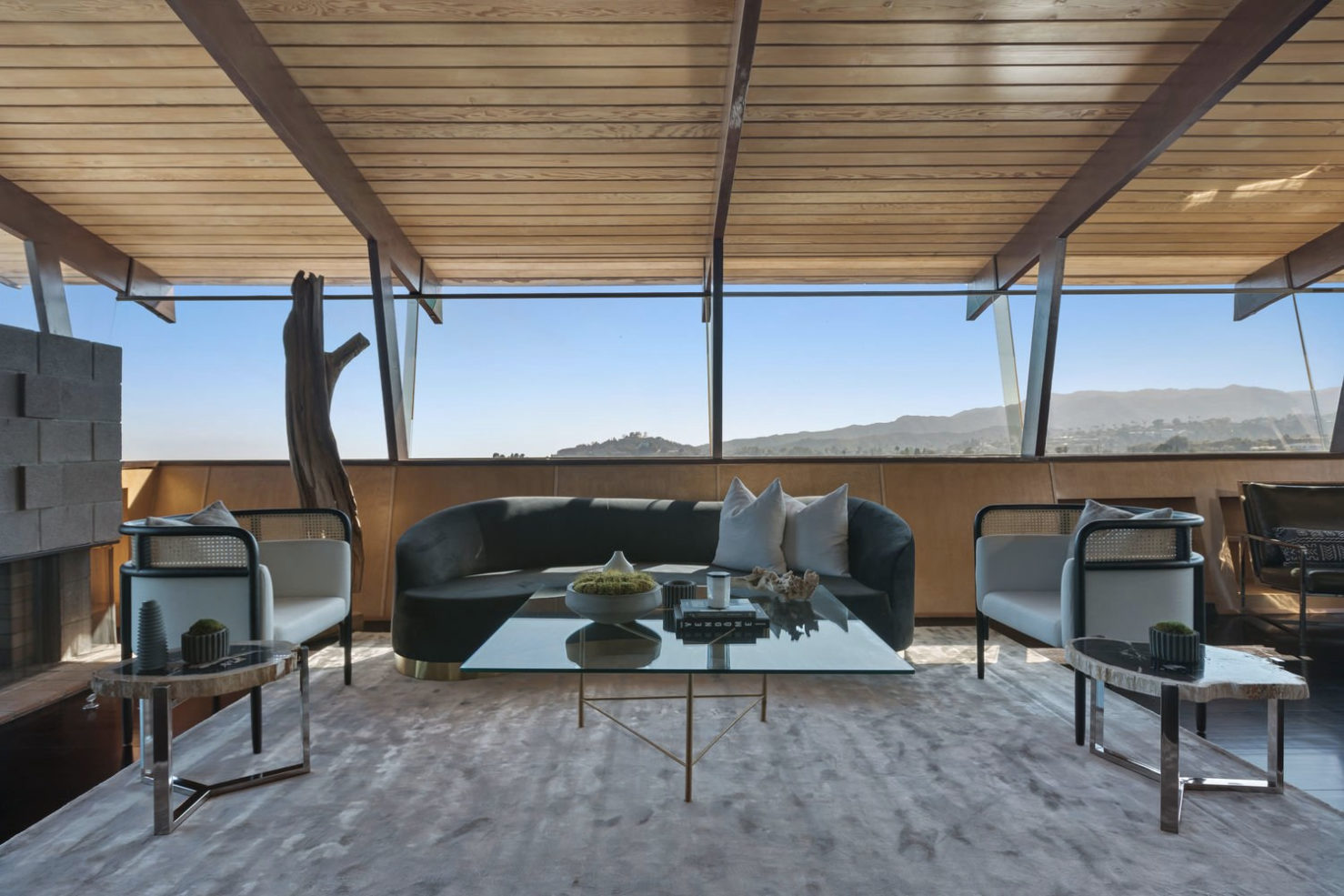 Modernist landmark The Shneidman House has listed in LA for $3.79m ...