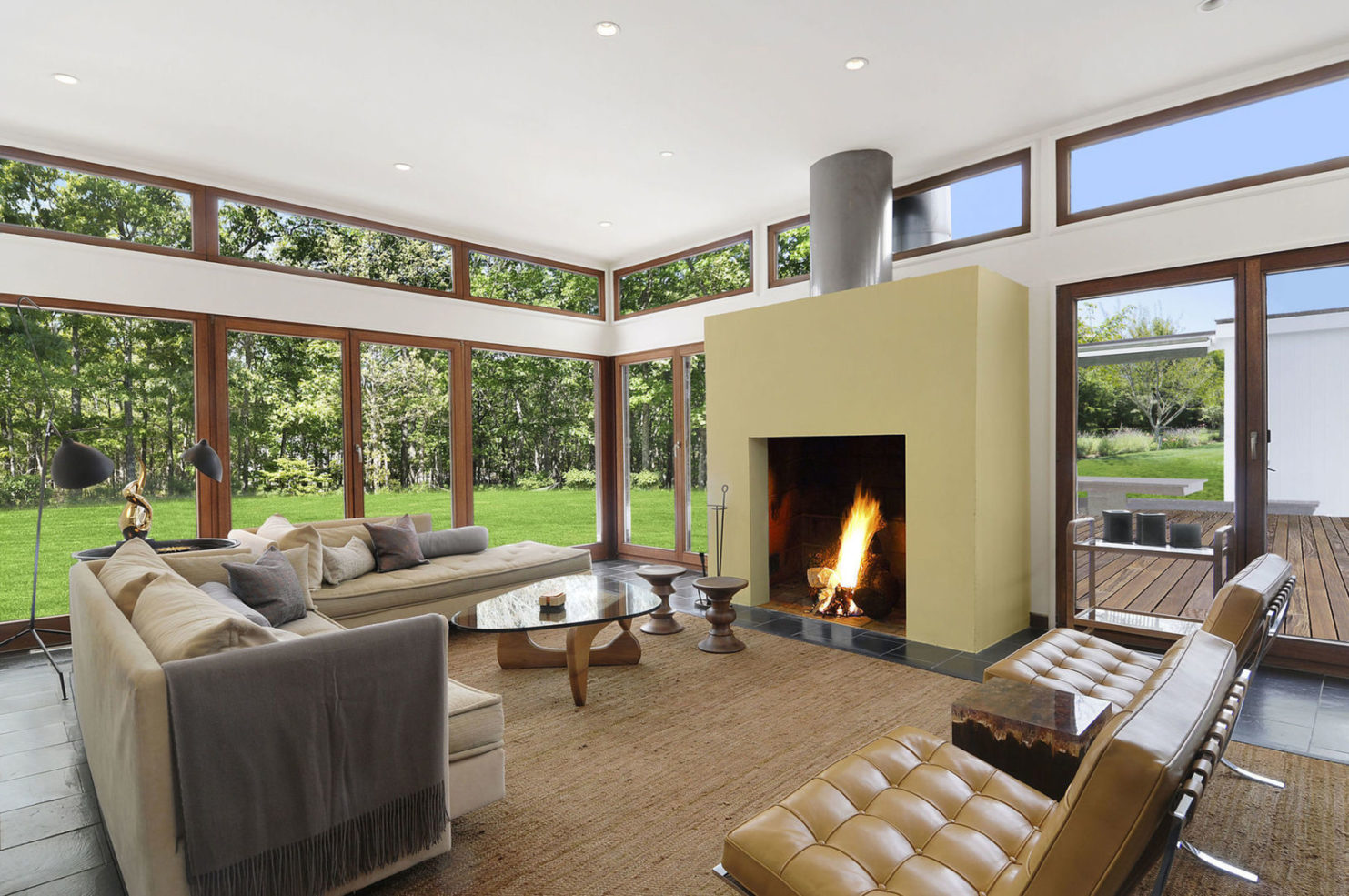 Peter Blake’s seminal Pinwheel House is for rent in the Hamptons - The ...