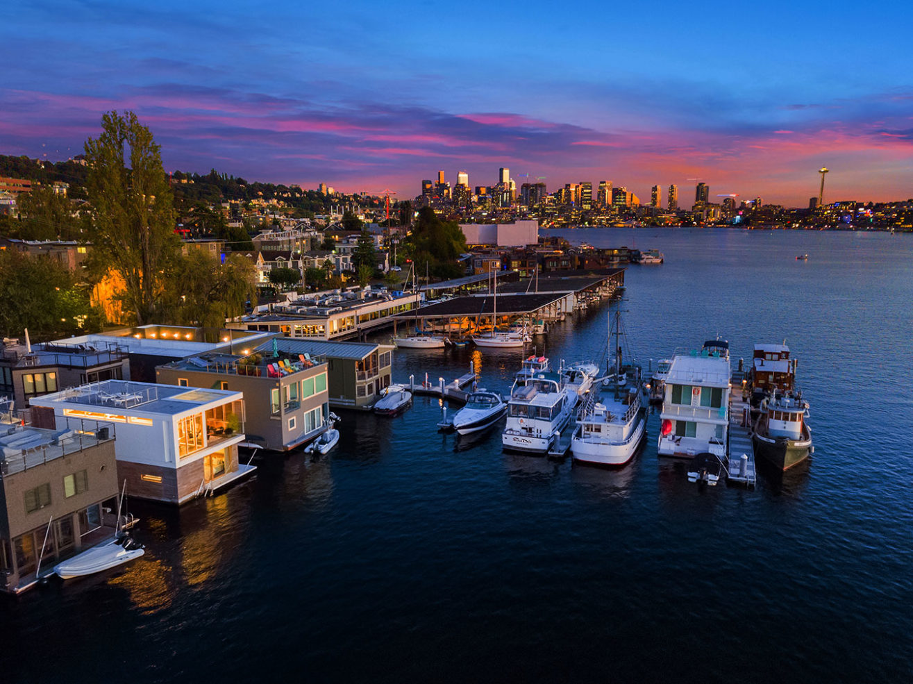 Floating Seattle home in Roanoke Reef asks for $3.5m - The Spaces