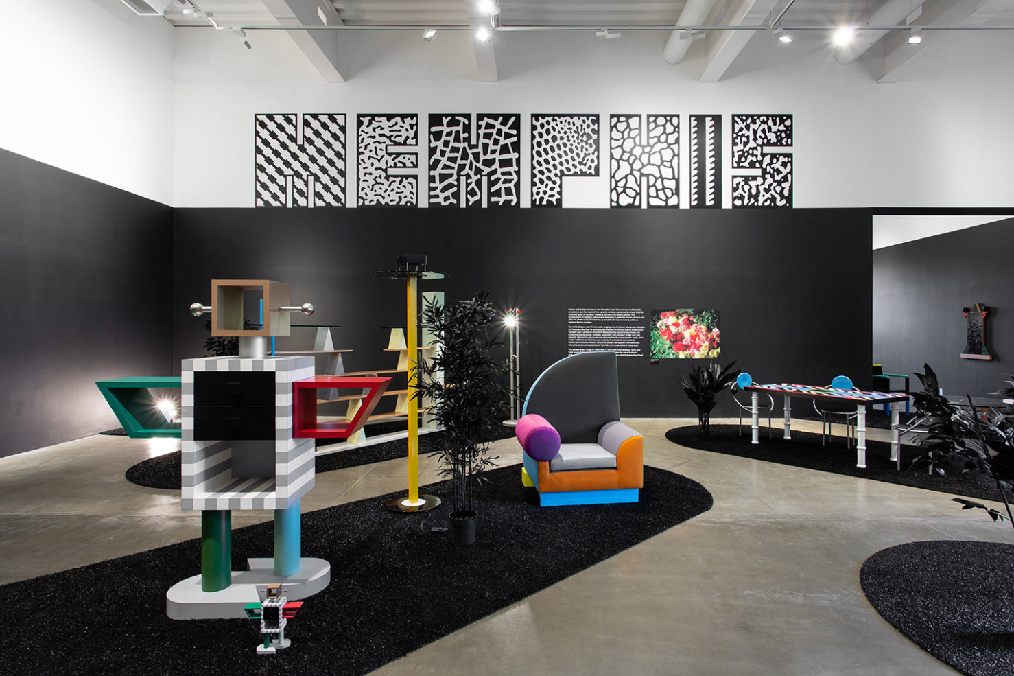 'Memphis Plastic Fields' exhibition celebrates rebellious postmodern ...