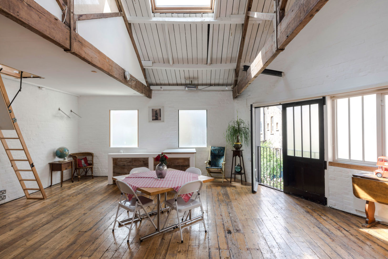 Renovation challenge: a rustic workshop in South London - The Spaces