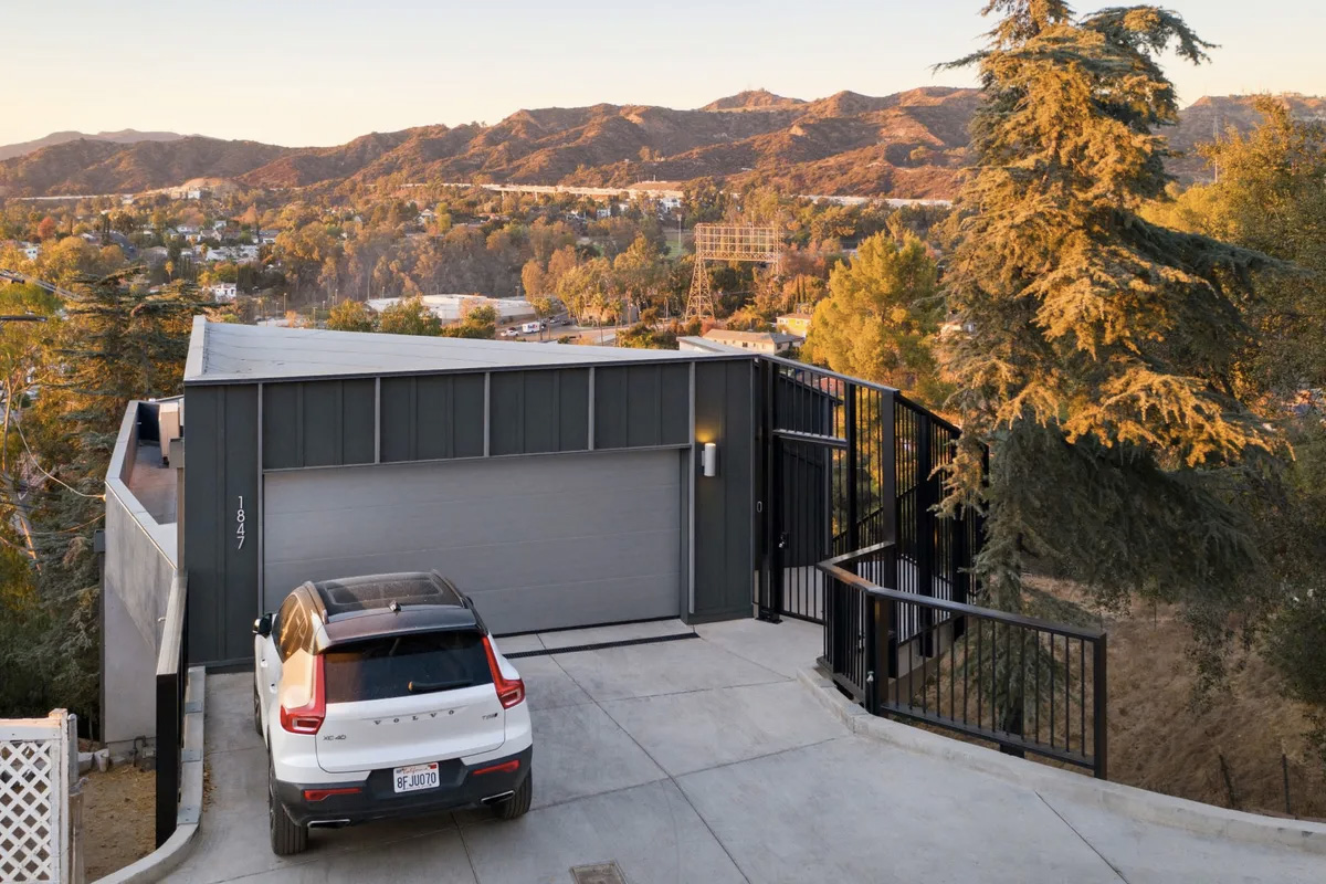 Inside an architect's AIA-award winning Pasadena home - The Spaces