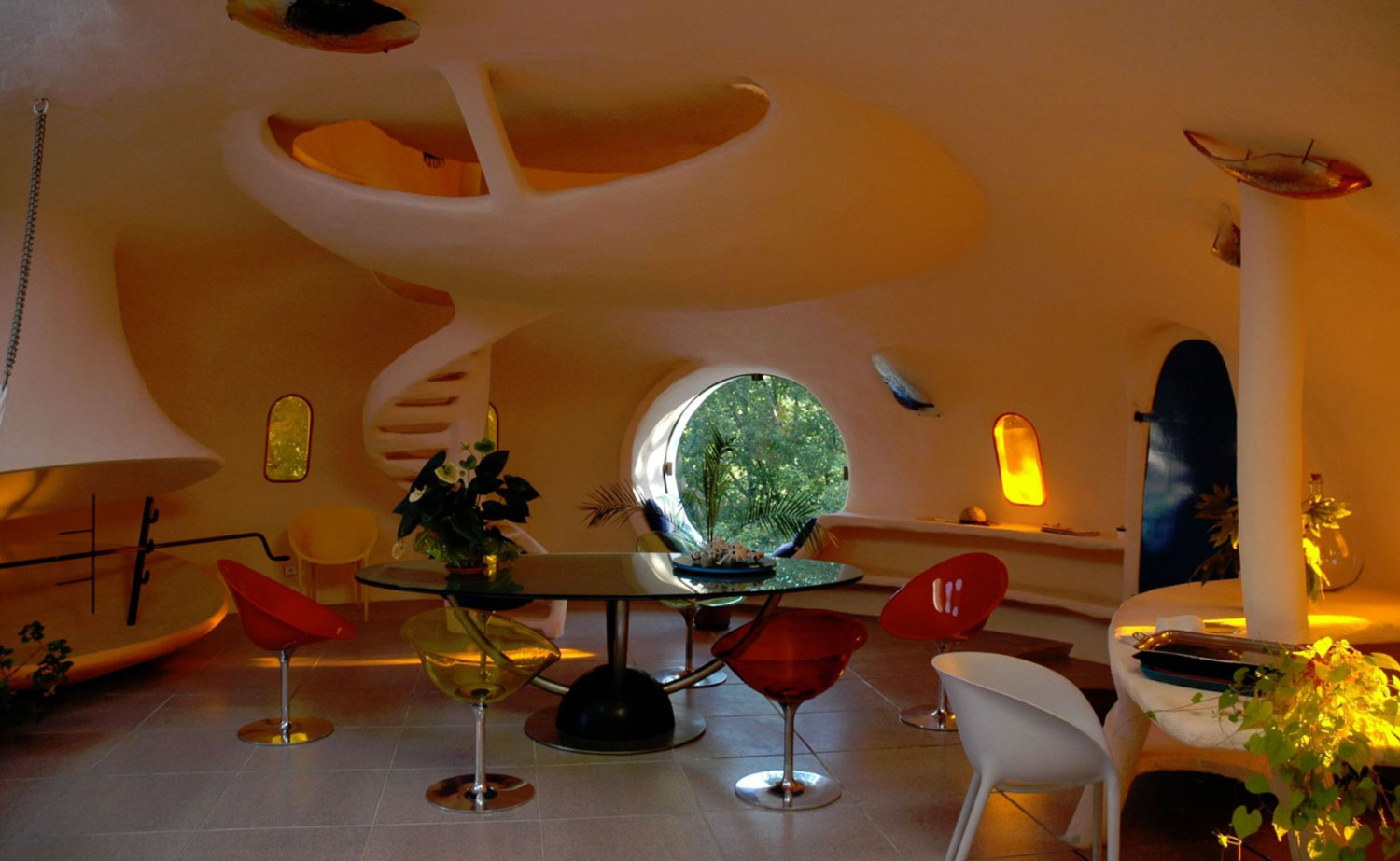 3 revolutionary bubble houses on the market right now - The Spaces