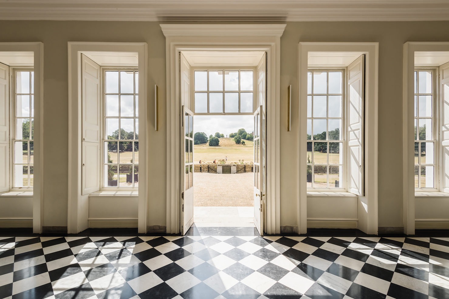 The Modern House team launches Inigo to specialise in selling historic ...